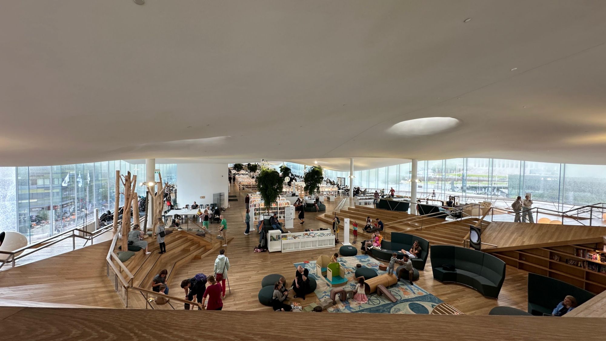 Civic Ease and Architectural Intention. Reflections on Helsinki’s ...